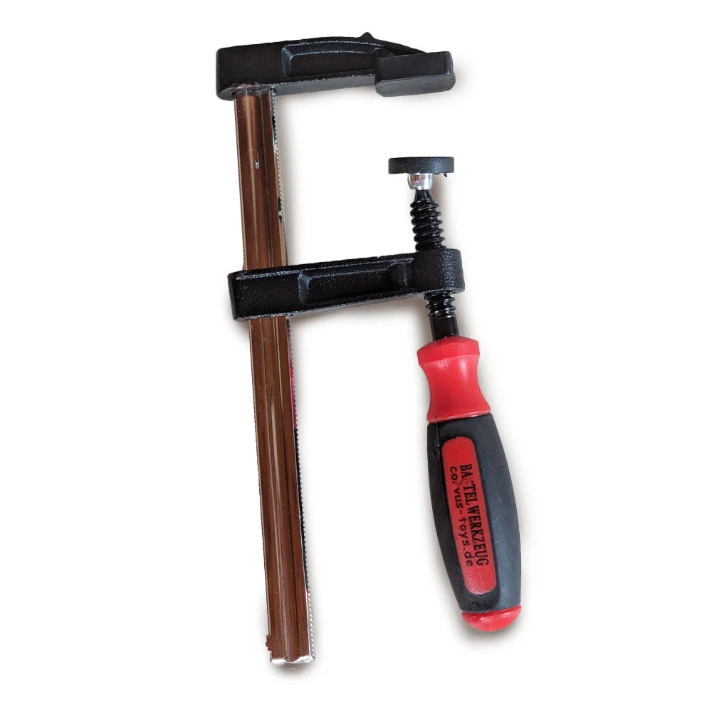 Carpenter clamps store