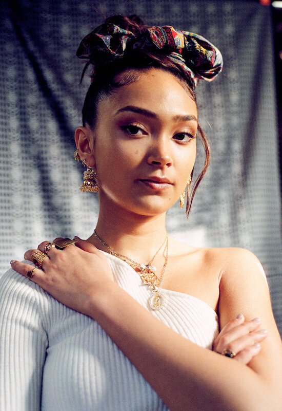Joy Crookes - Skin (15 octobre) - Rap / R'n'B / Soul - Pure Charts