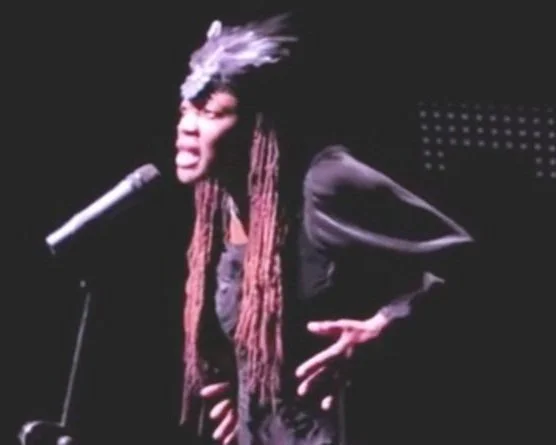 Performance — Jasmine Tutum