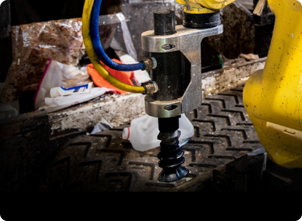 EverestLabs - AI-Powered Recycling Robots