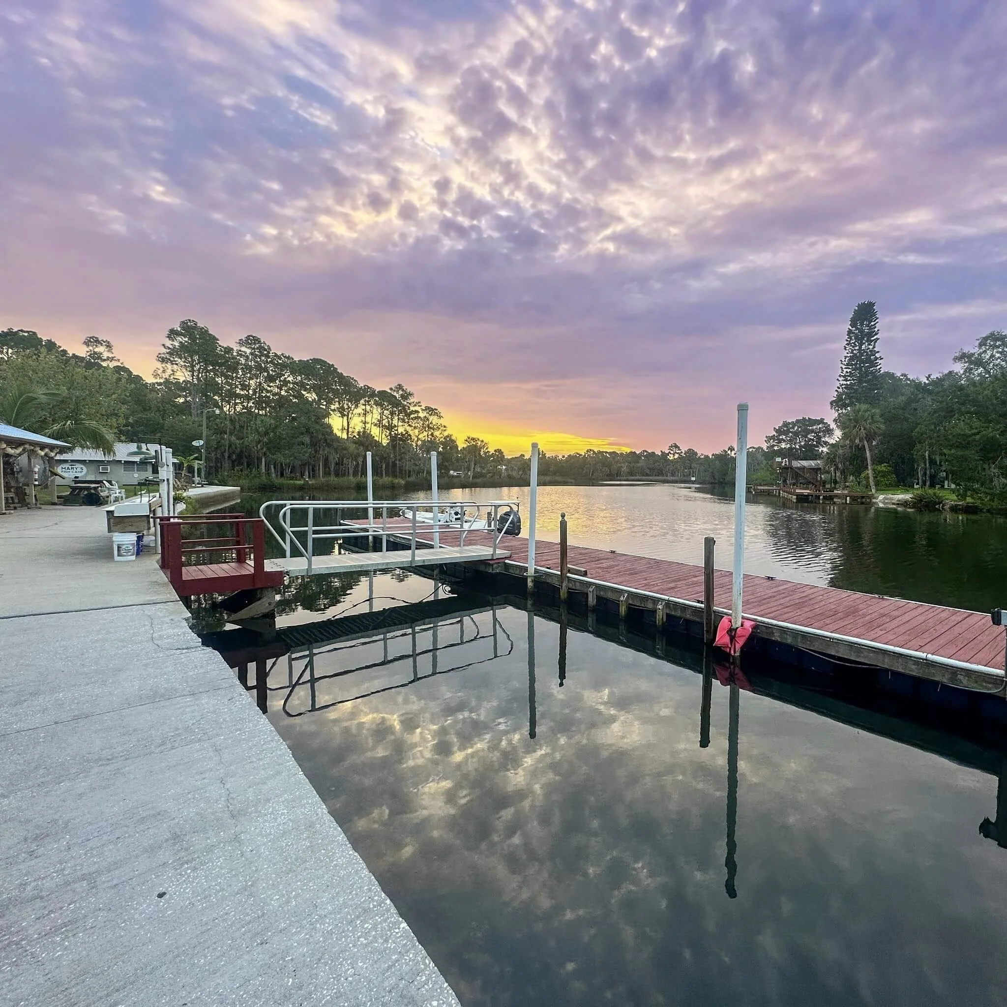 About | Visit Old Florida Today — Explore & Relax — Mary's Fish Camp