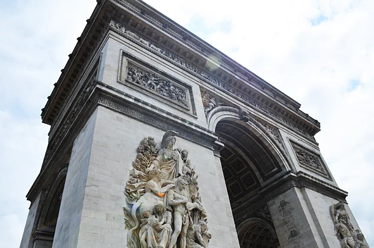 a critical discussion on the architecture of paris — KAREN WALROND