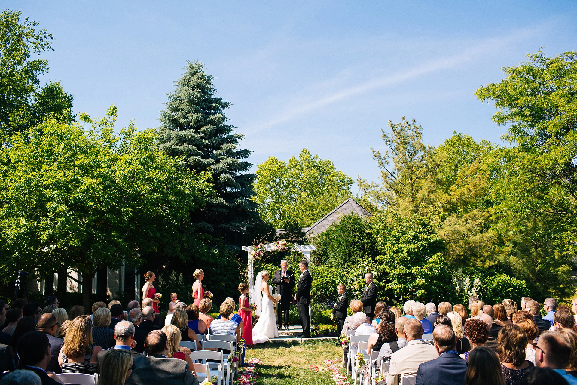 Halle + Scott // wedding at the walden inn in aurora — Too Much Awesomeness