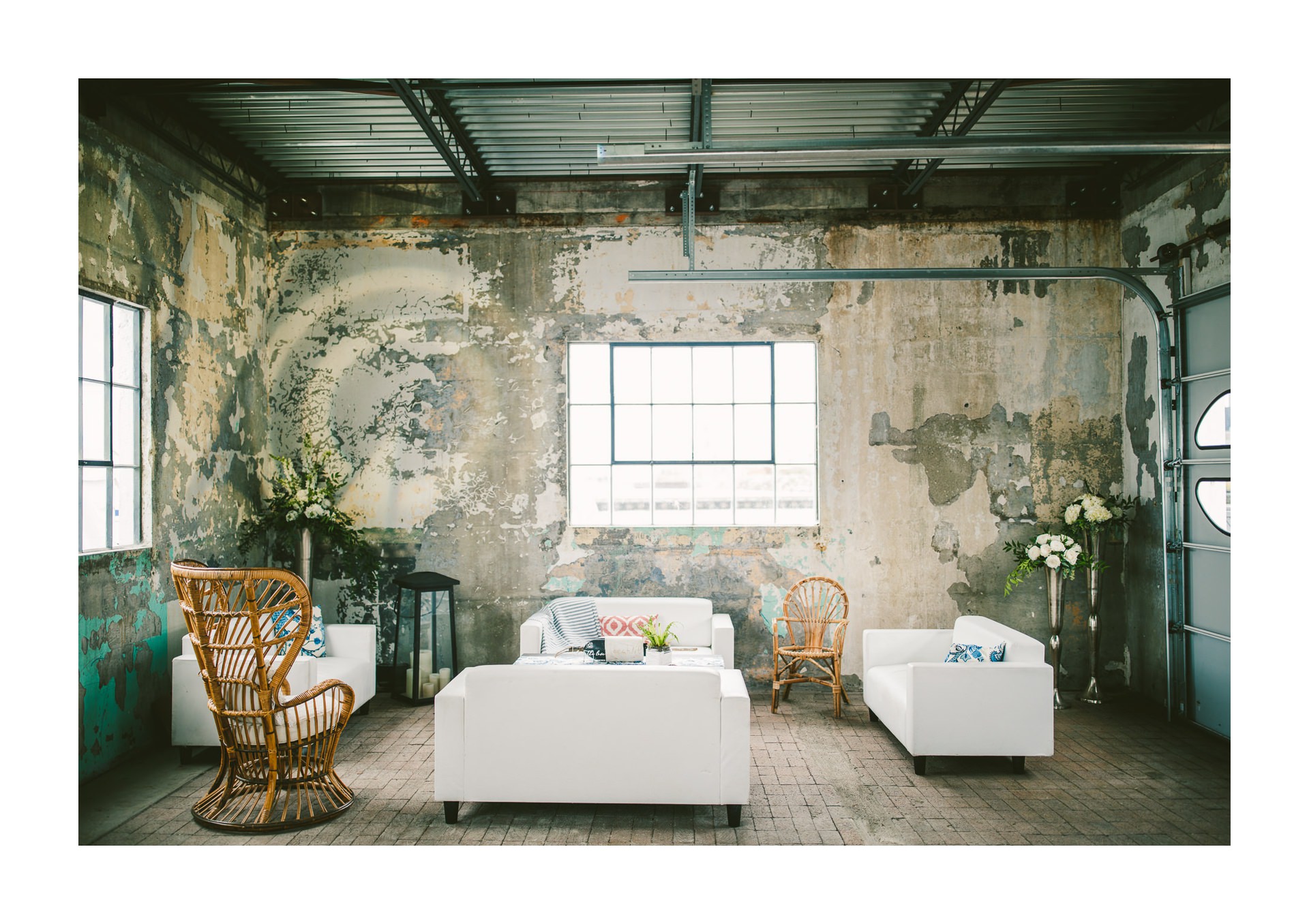 Sara + Angelo // a cleveland wedding at the historic coast guard ...