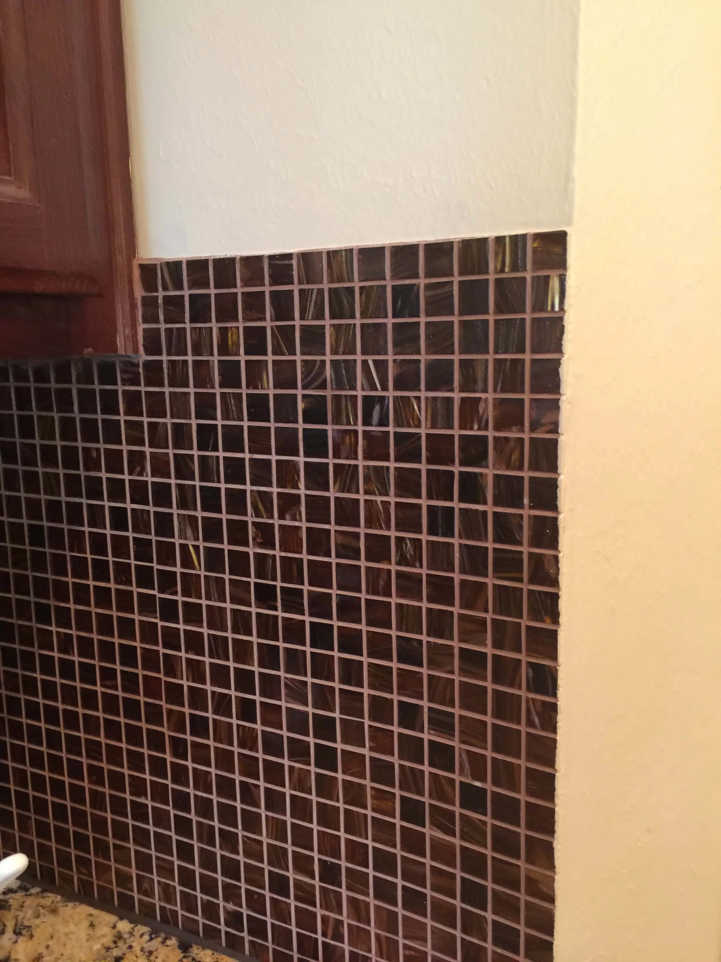 Where do you end a kitchen backsplash? — DESIGNED