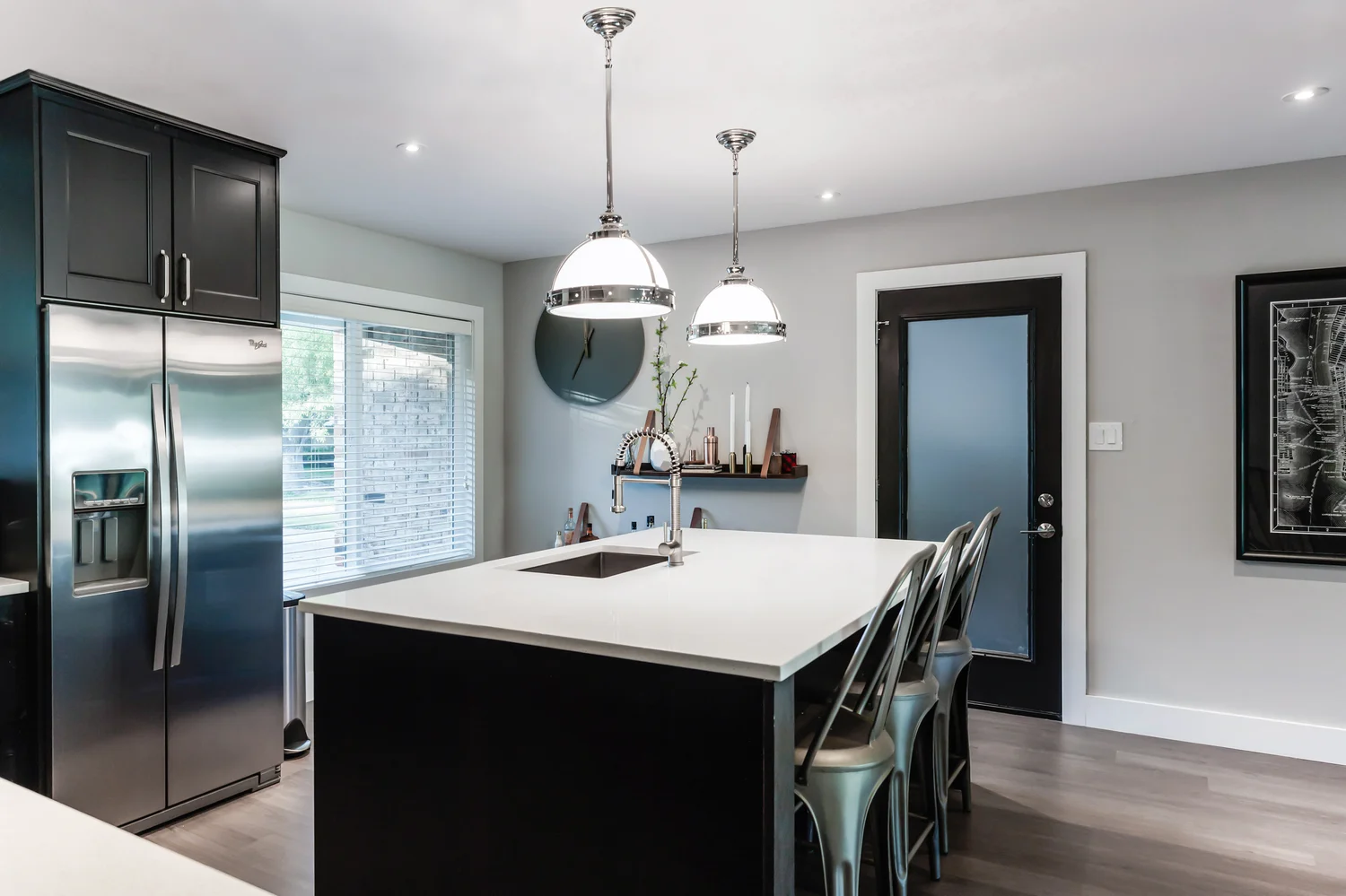 BEFORE & AFTER: Here's What Happens When An Interior Designer Remodels ...