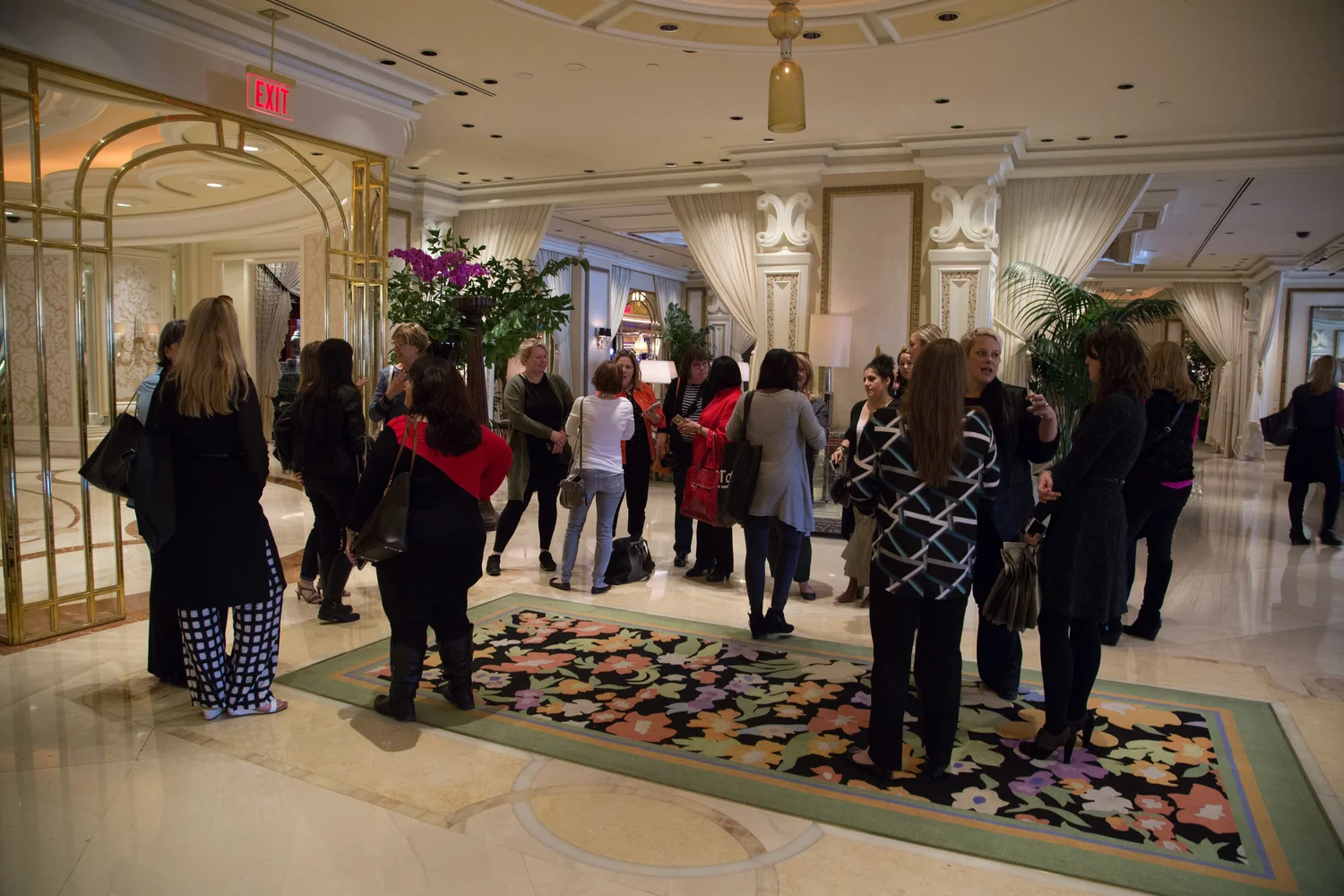 MUST-SEE: The Rich, Luxurious Interior Design of the Wynn Hotel — DESIGNED