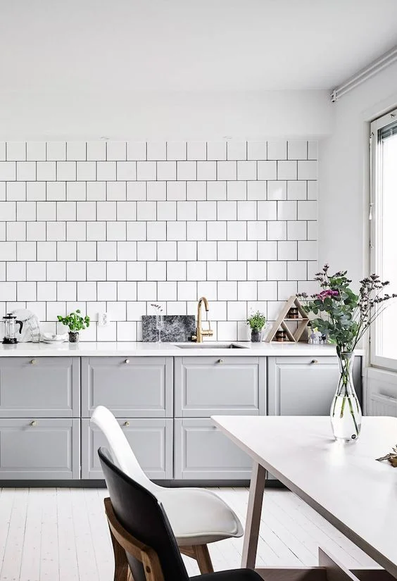 Projects That WOW With Standard 4x4 Or 6x6 Square Tiles — DESIGNED