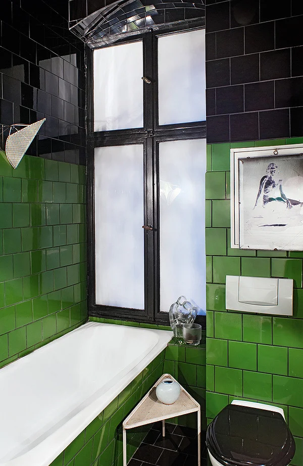 Regain Your Bathroom Privacy & Natural Light w/This Window Treatment ...