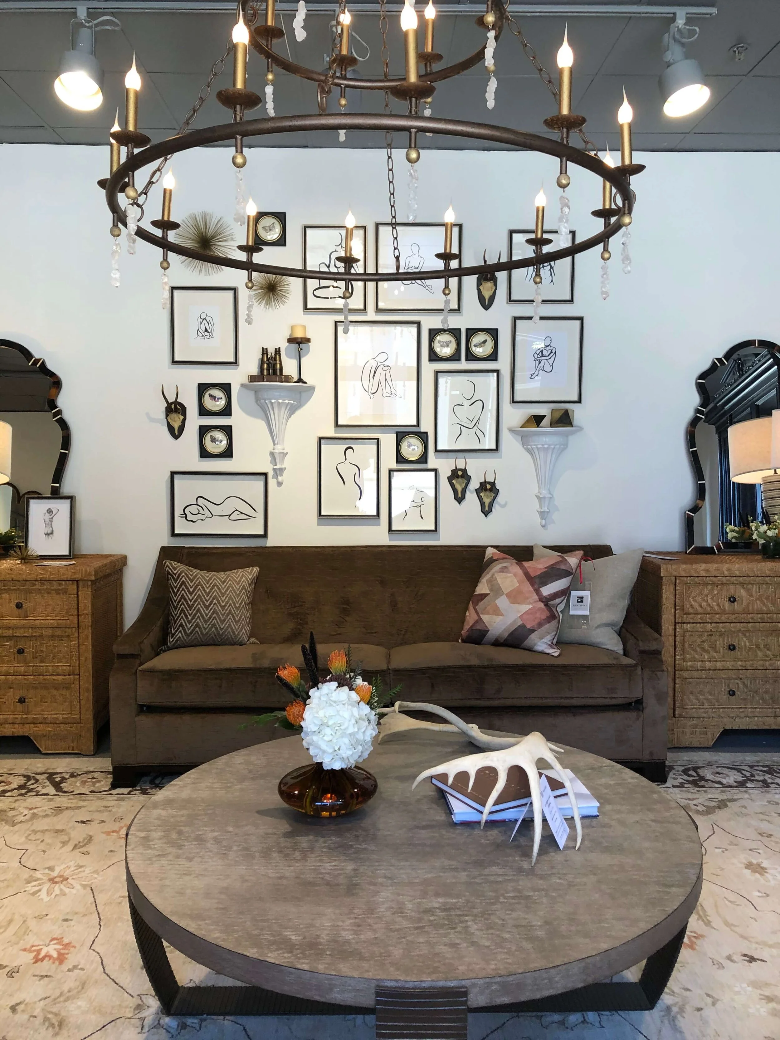 3 Tips For Arranging Art On Blank Walls — DESIGNED