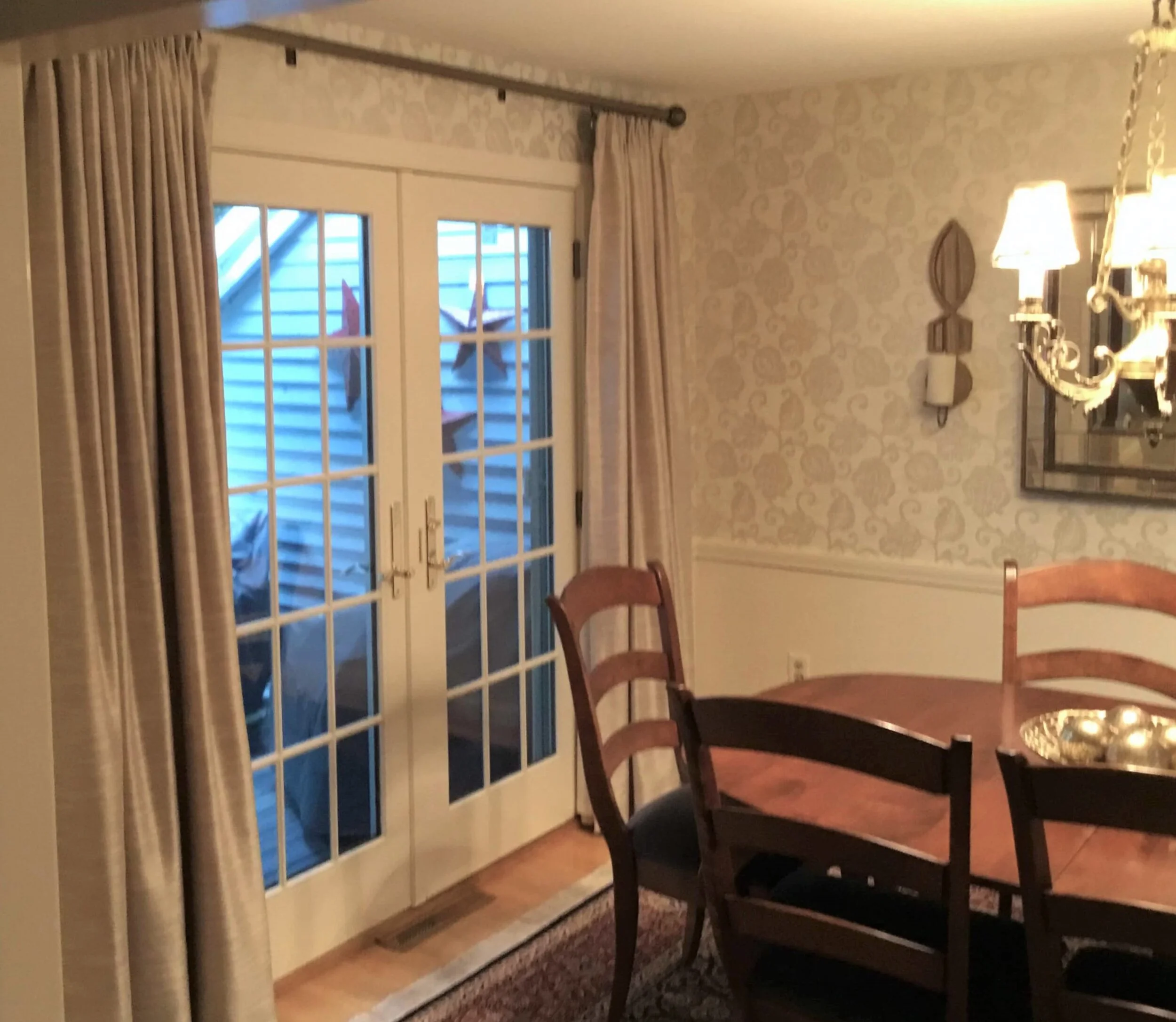 5 Ways To Refresh Your Dining Room's Dated, Matched Look — DESIGNED