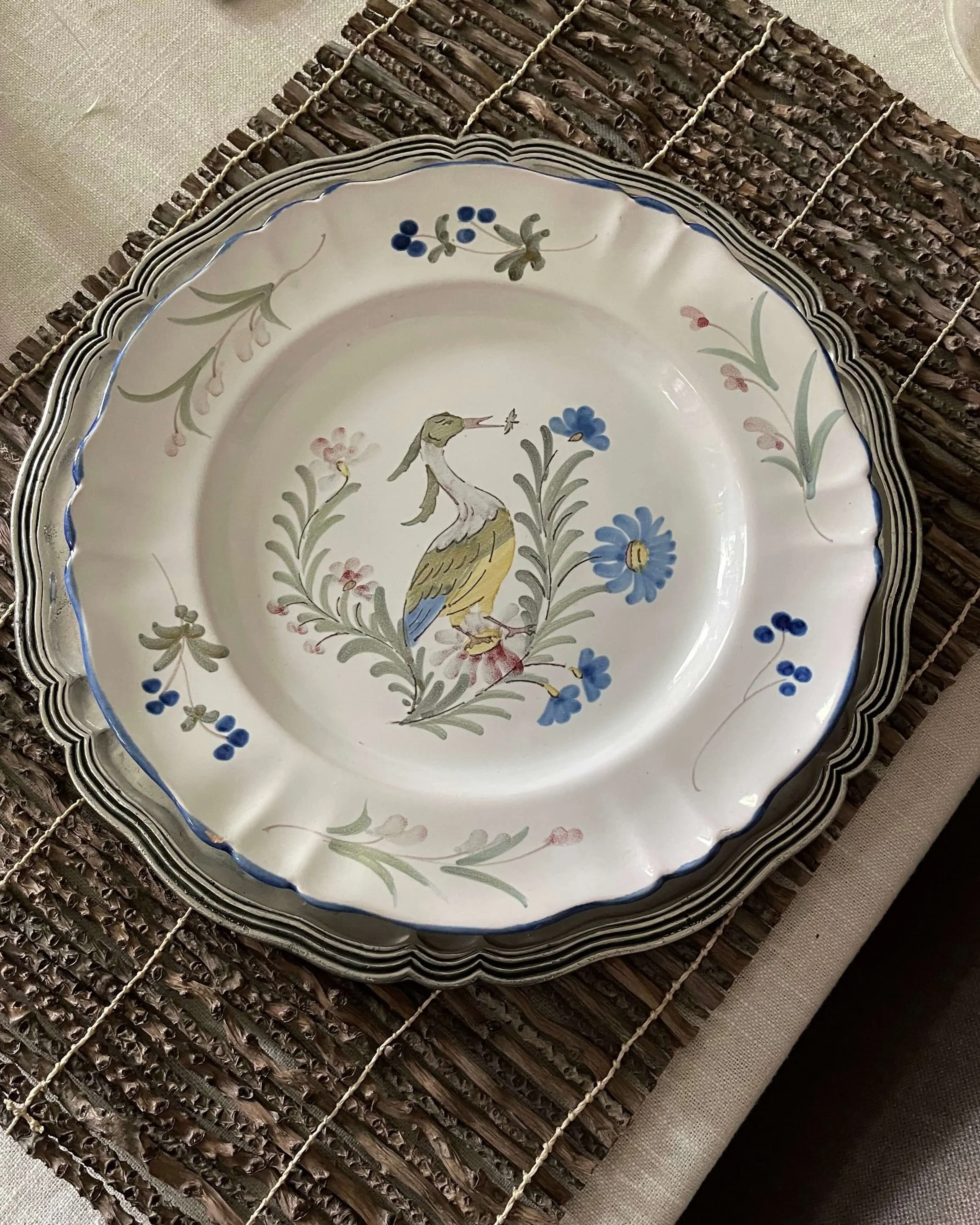 Easter Decorating, Tablescaping and Flowers - Is Your Table Set Yet ...