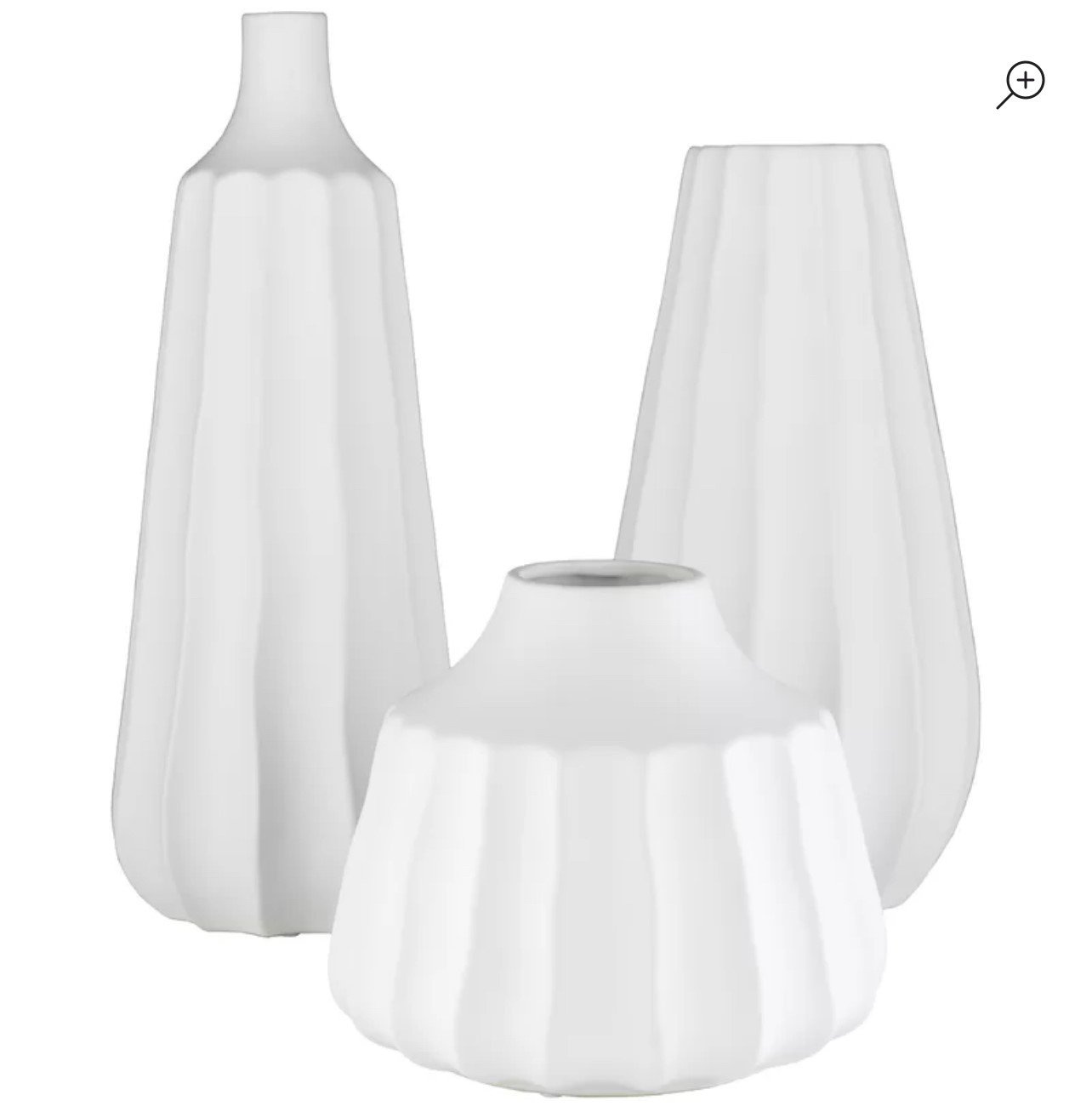 Additional Wall Decor Adds The Finishing Touch To These Two Rooms ...