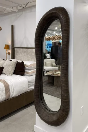 5 Best Tips for Decorating Blank Walls with Mirrors — DESIGNED