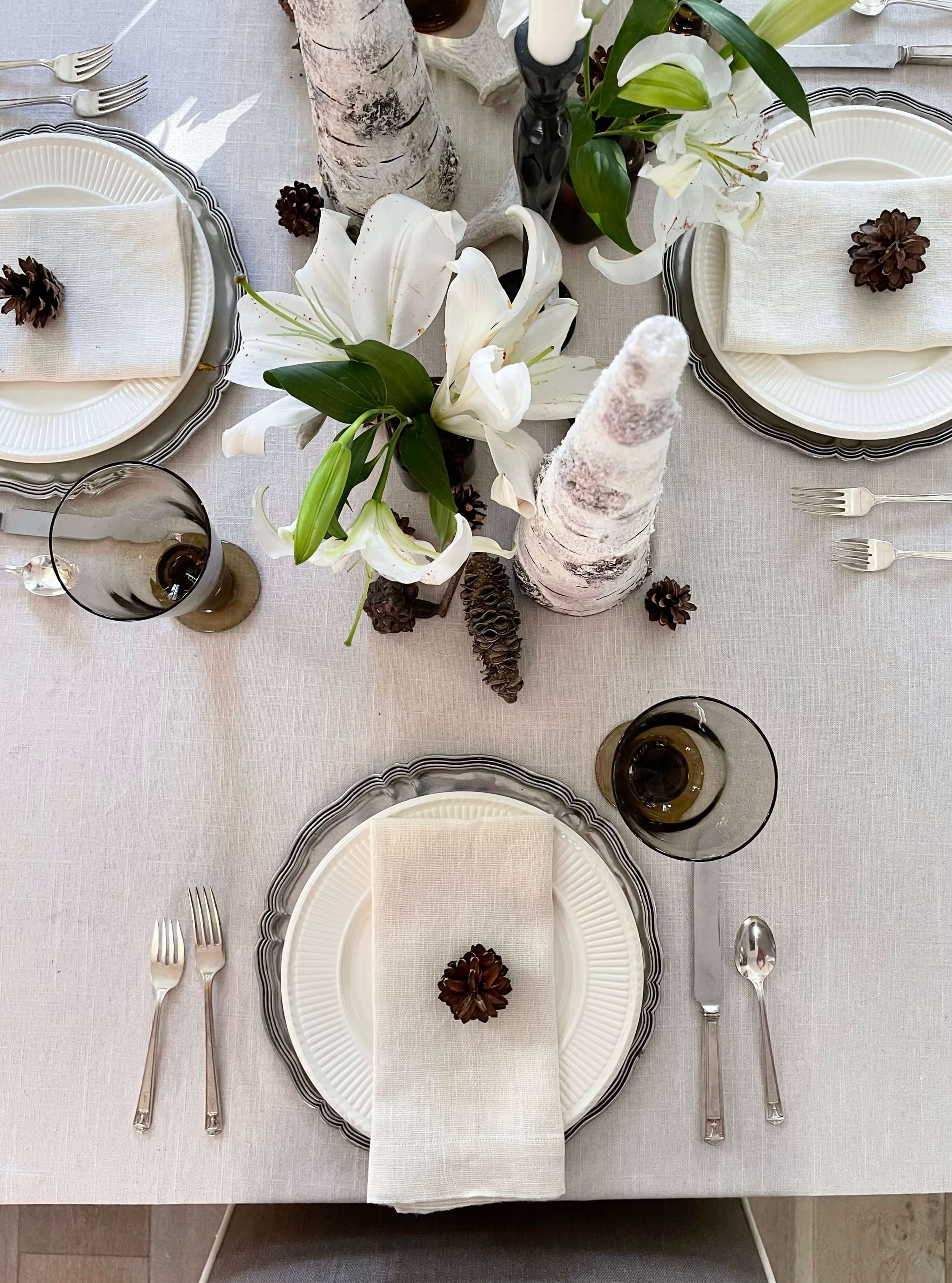 Holiday Dining Table Hacks to Seat More People at Your Table! — DESIGNED