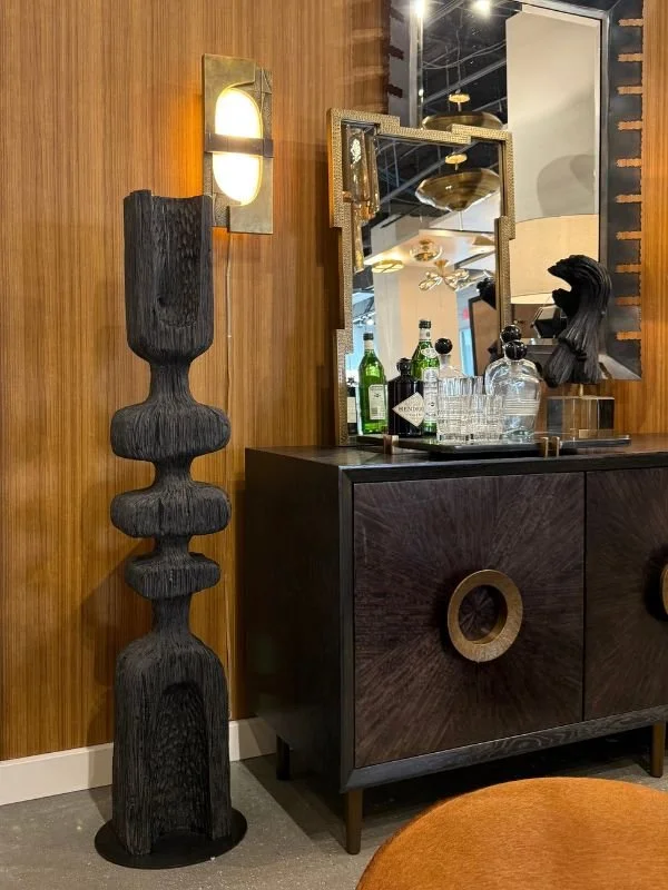 Odd corner to fill? Try pedestals, totems, columns and plant stands ...