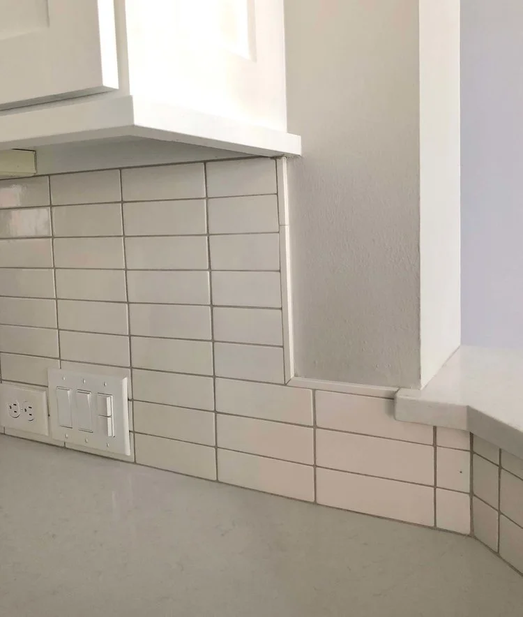 How To Detail A Backsplash Ending at a Raised Bar — DESIGNED