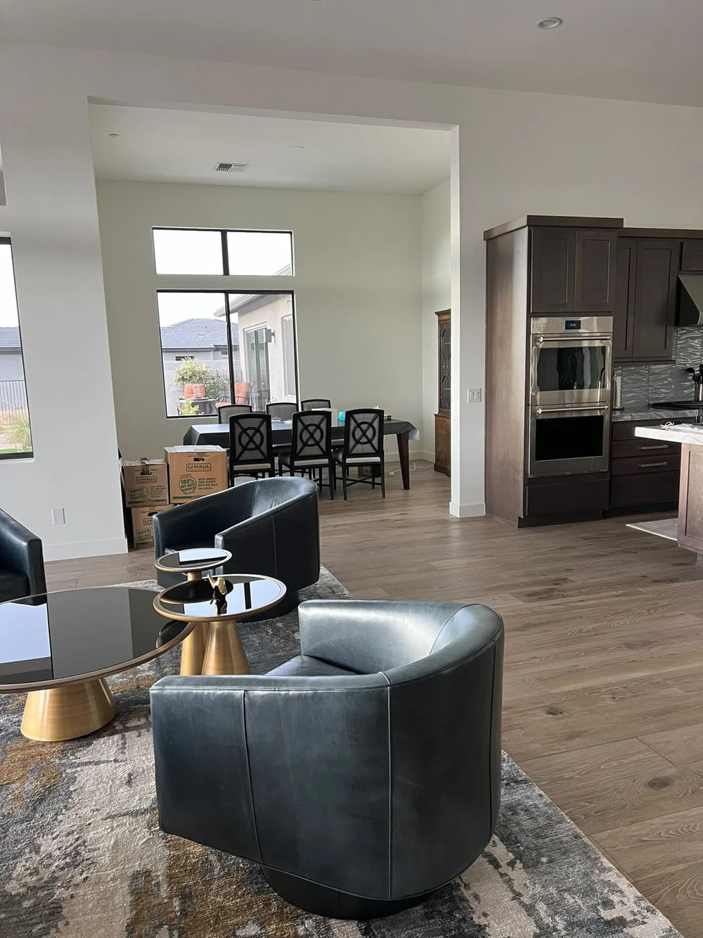 See How To Finish Off These Two Contemporary Rooms — DESIGNED