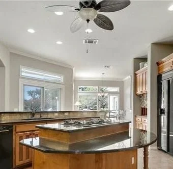 In a World of Dull Ceiling Fans, These 14 Are Actually Pretty Cool ...