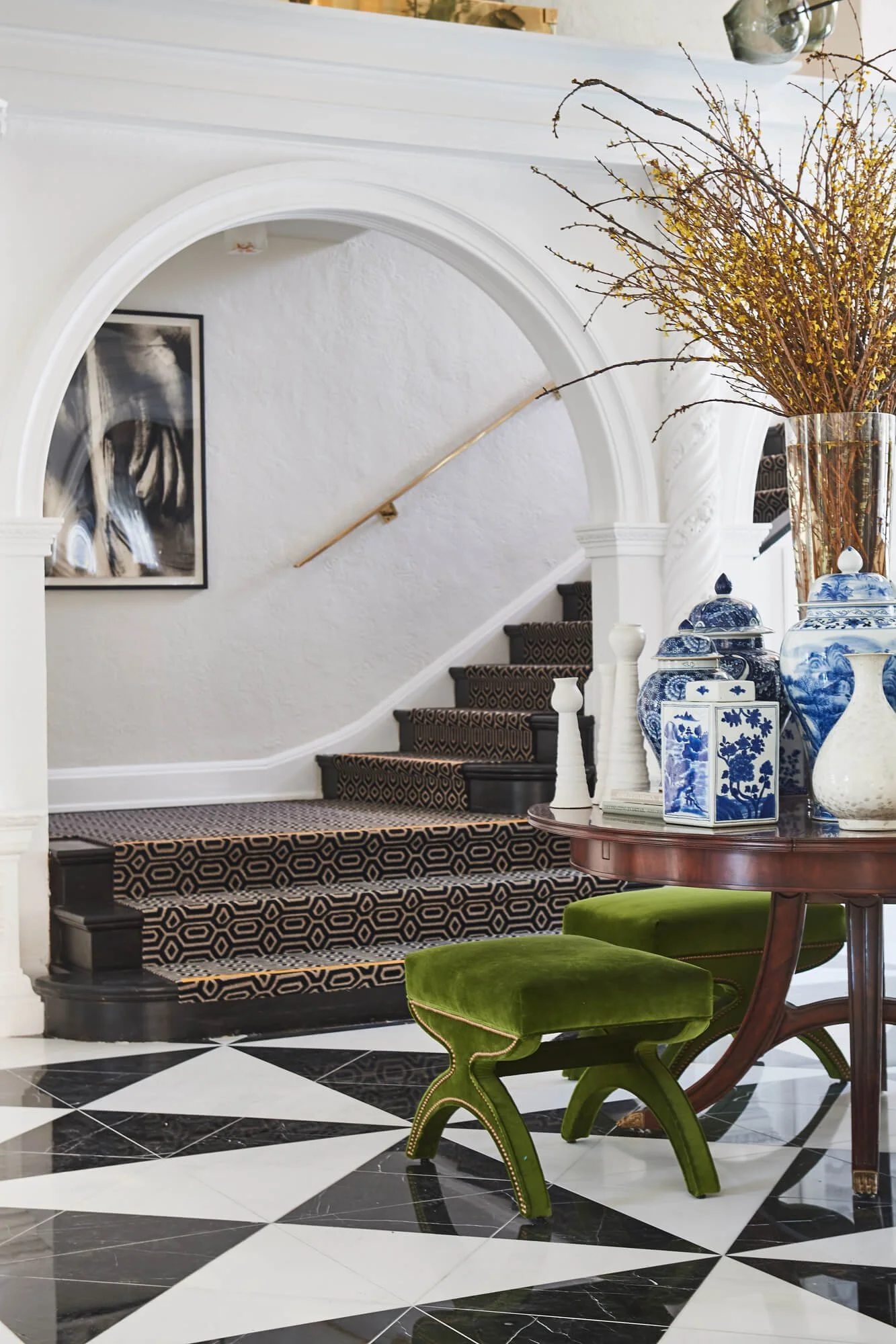 Can a Table Cause Guests to Instantly Understand Your Design Style ...