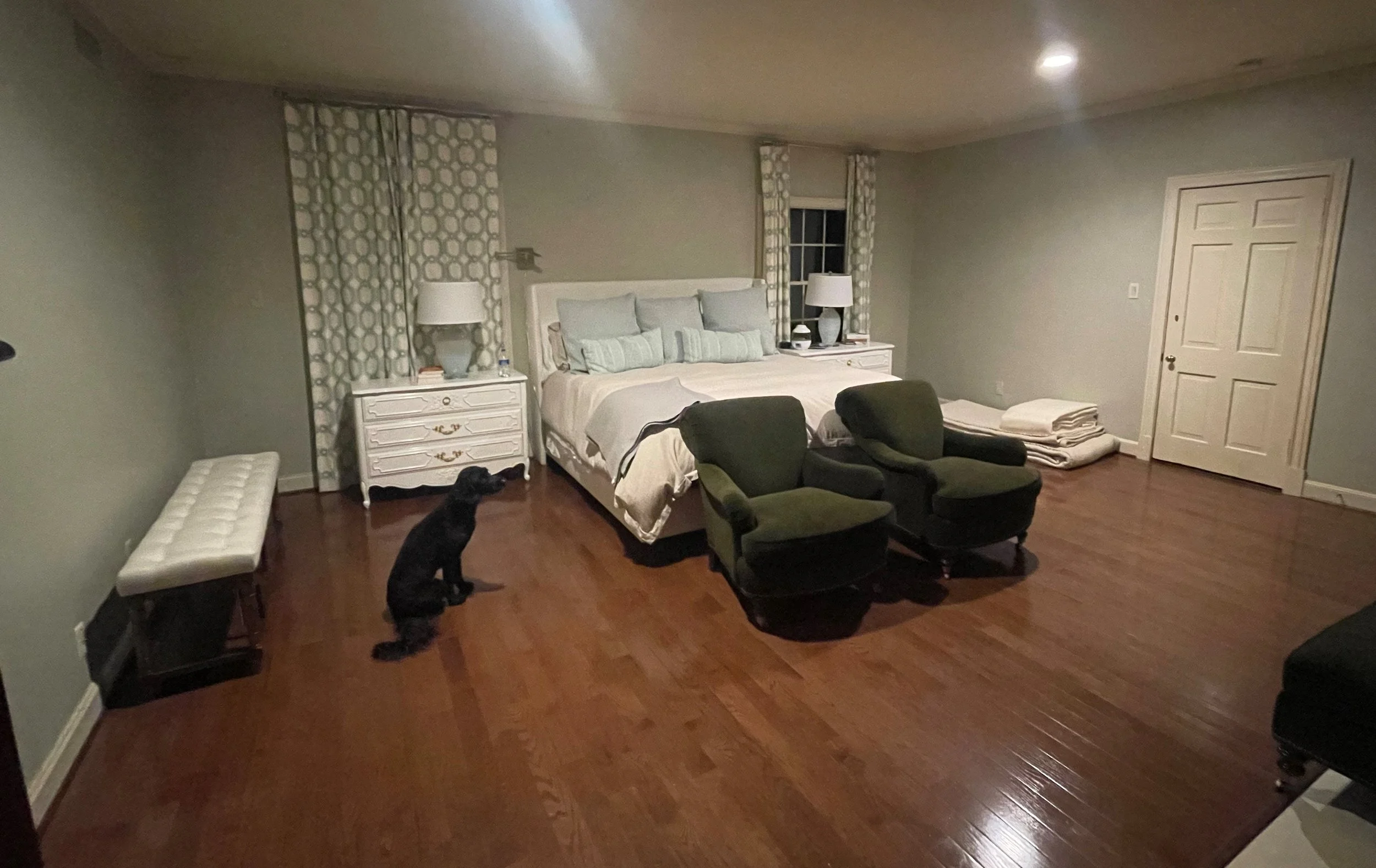 How to Arrange Furniture in a Wide Bedroom — DESIGNED