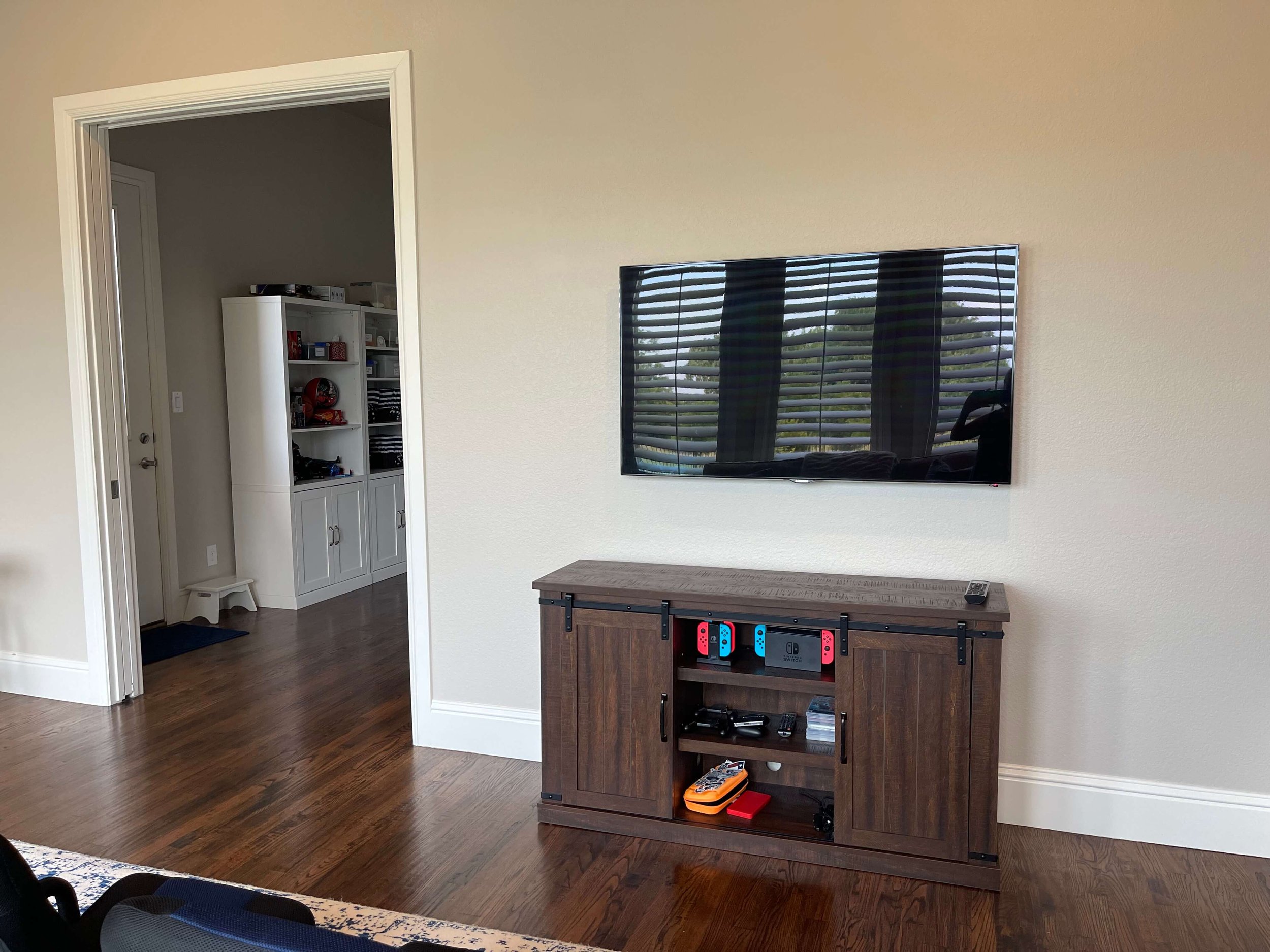 Wall Decor Ideas for a Sophisticated Game Room — DESIGNED