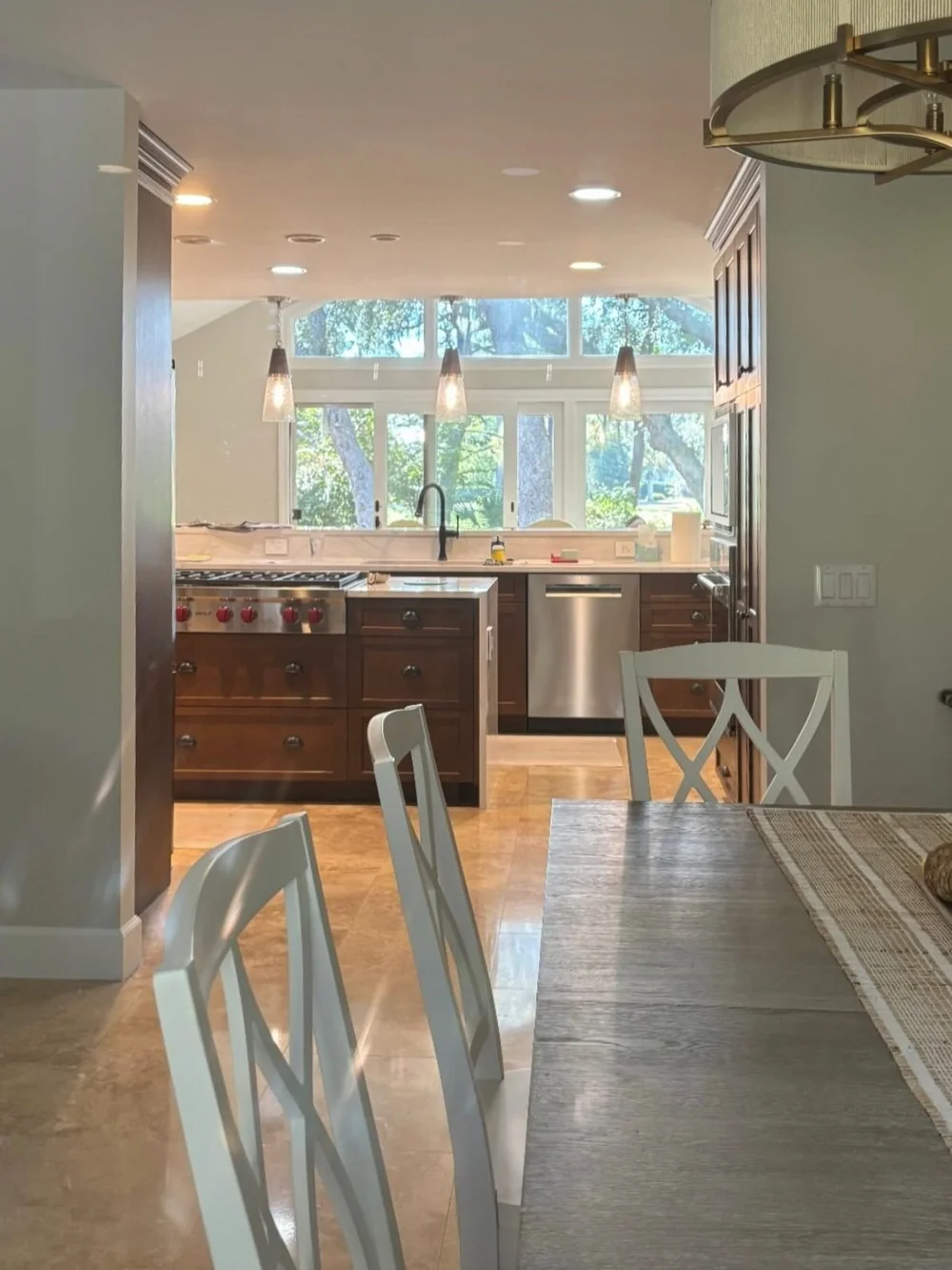 A Plain Dining Room Needs Some Design Features — DESIGNED
