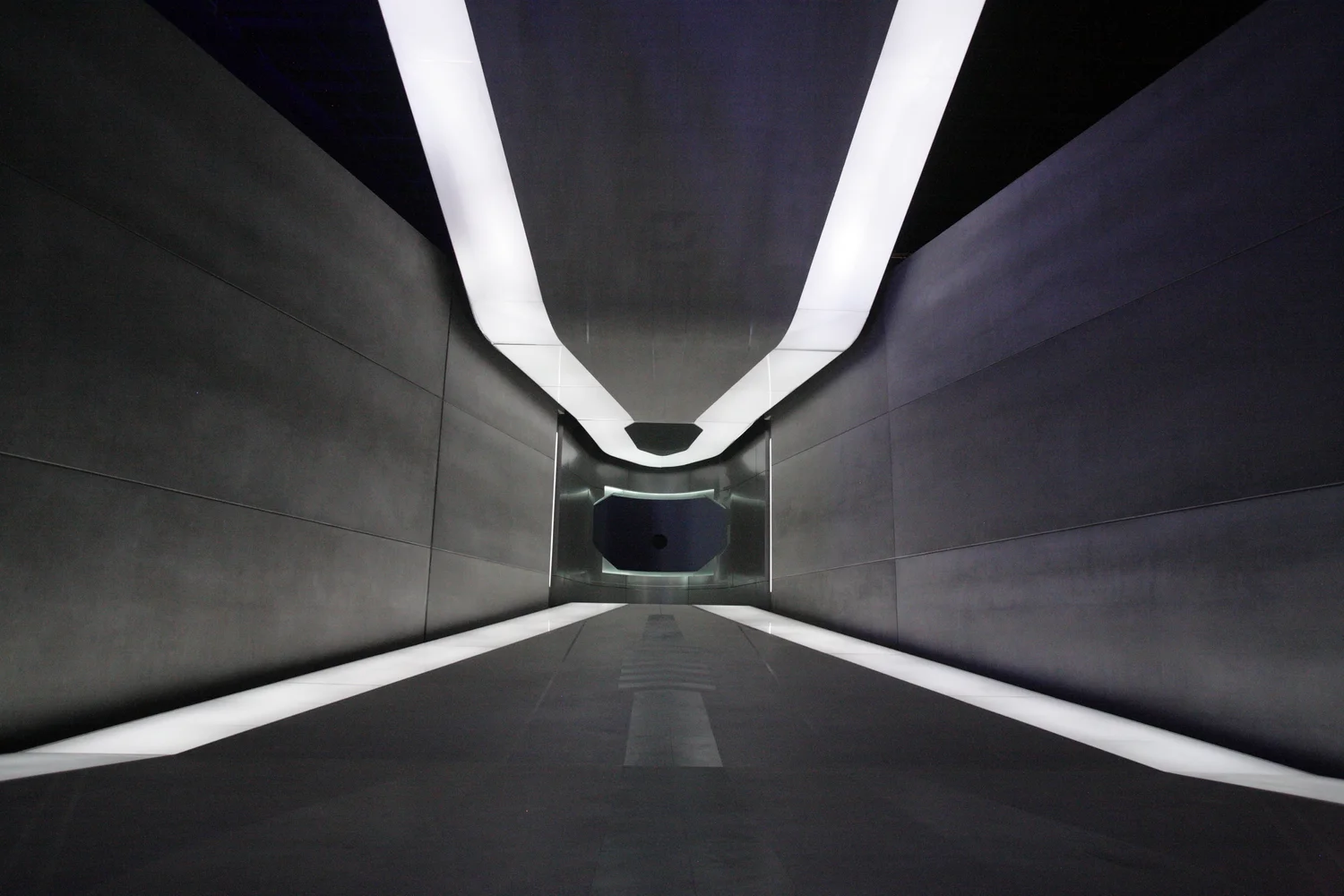 TRON LEGACY — ANDREW REEDER DESIGN