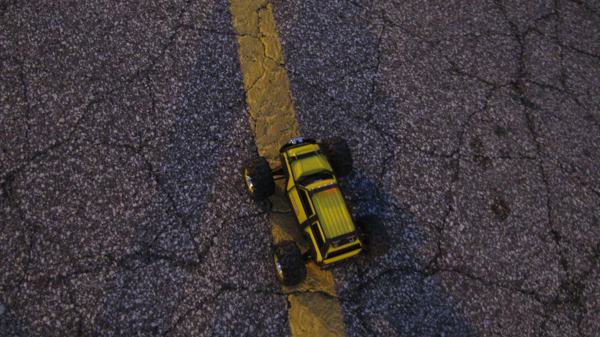 1/16 Summit VXL Review — Roger's Hobby Center