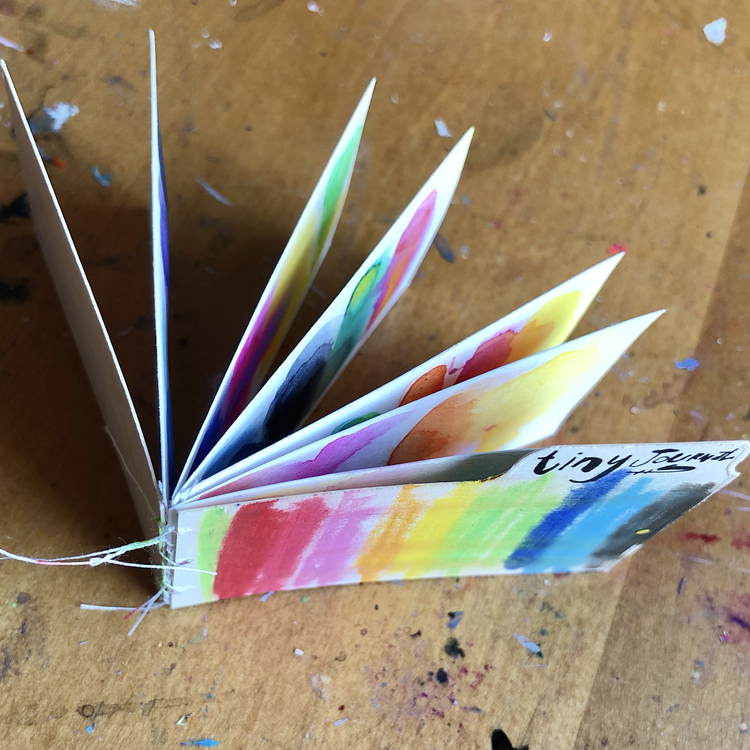 16 Ideas for Filling a Tiny Journal