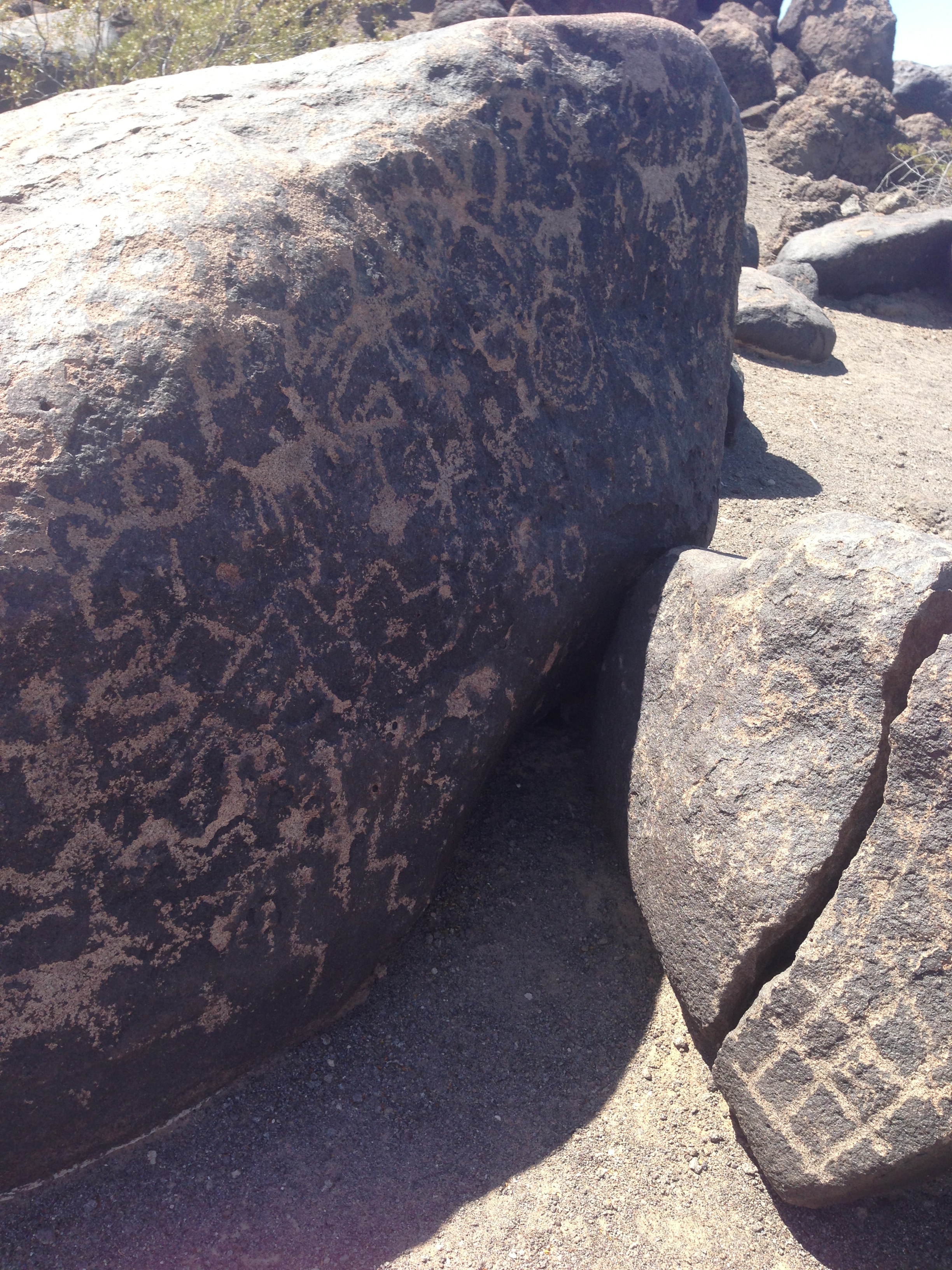 Painted Rock Petroglyphs, Arizona — The Last Adventurer
