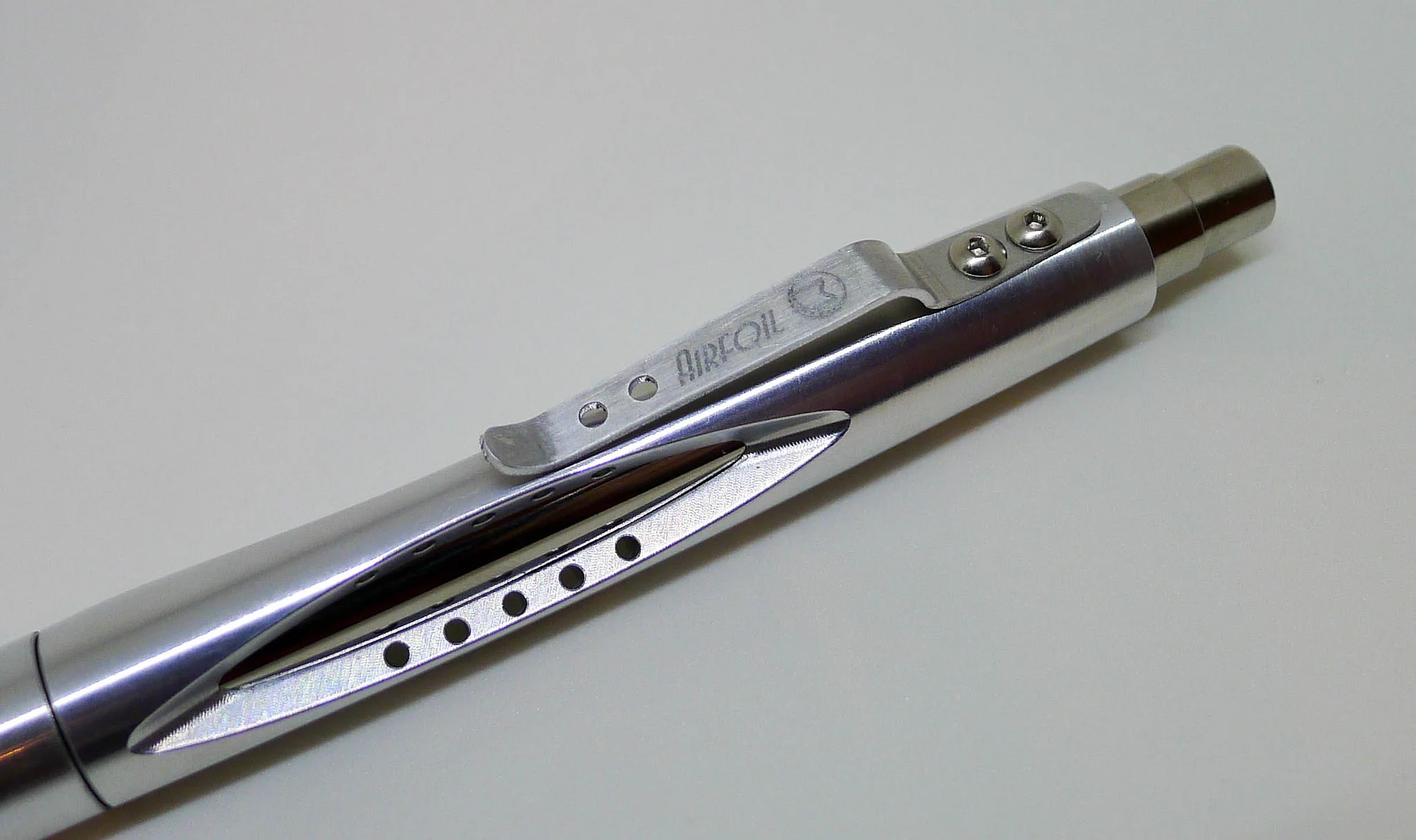 Airfoil Click Pen Review — The Pen Addict
