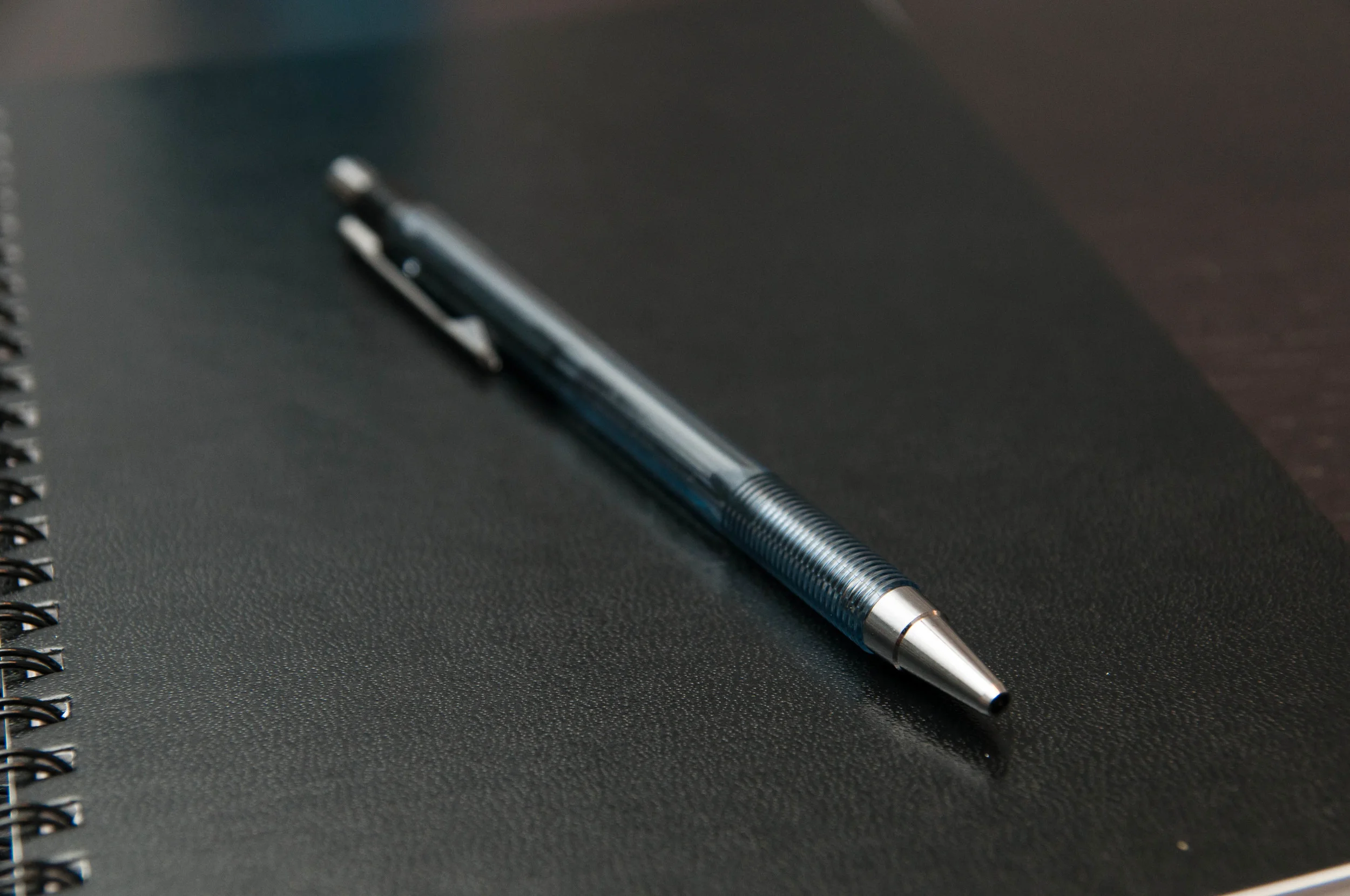 The Pilot Better Retractable Pen Review — The Pen Addict