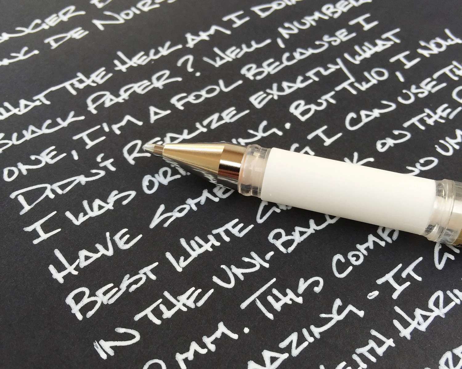 Etranger di Costarica Blanc de Noirs Black Paper Review — The Pen Addict