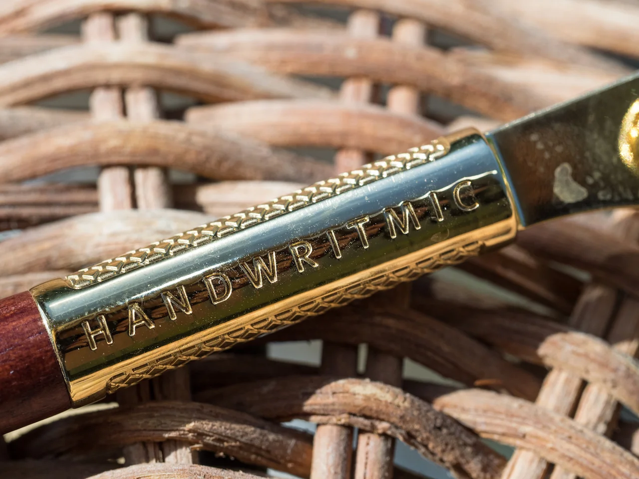 Handwritmic Brody Neuenschwander Ruling Pen: A Review — The Pen Addict