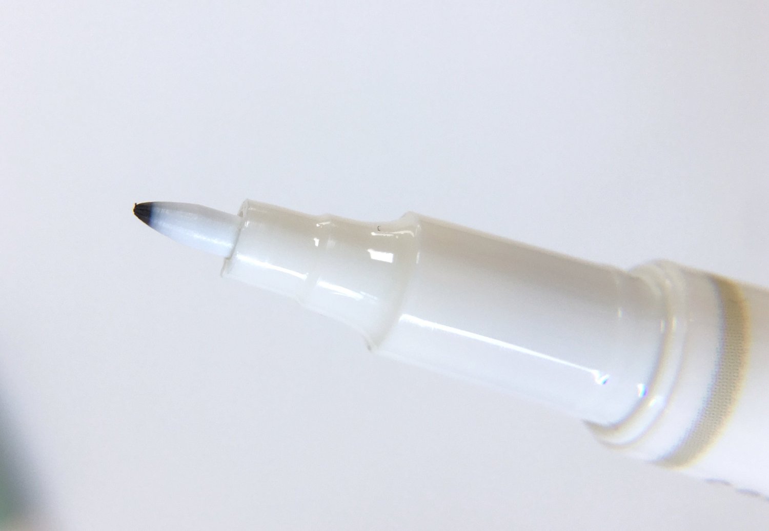 Iconic 2 Way Marker Pen Review — The Pen Addict