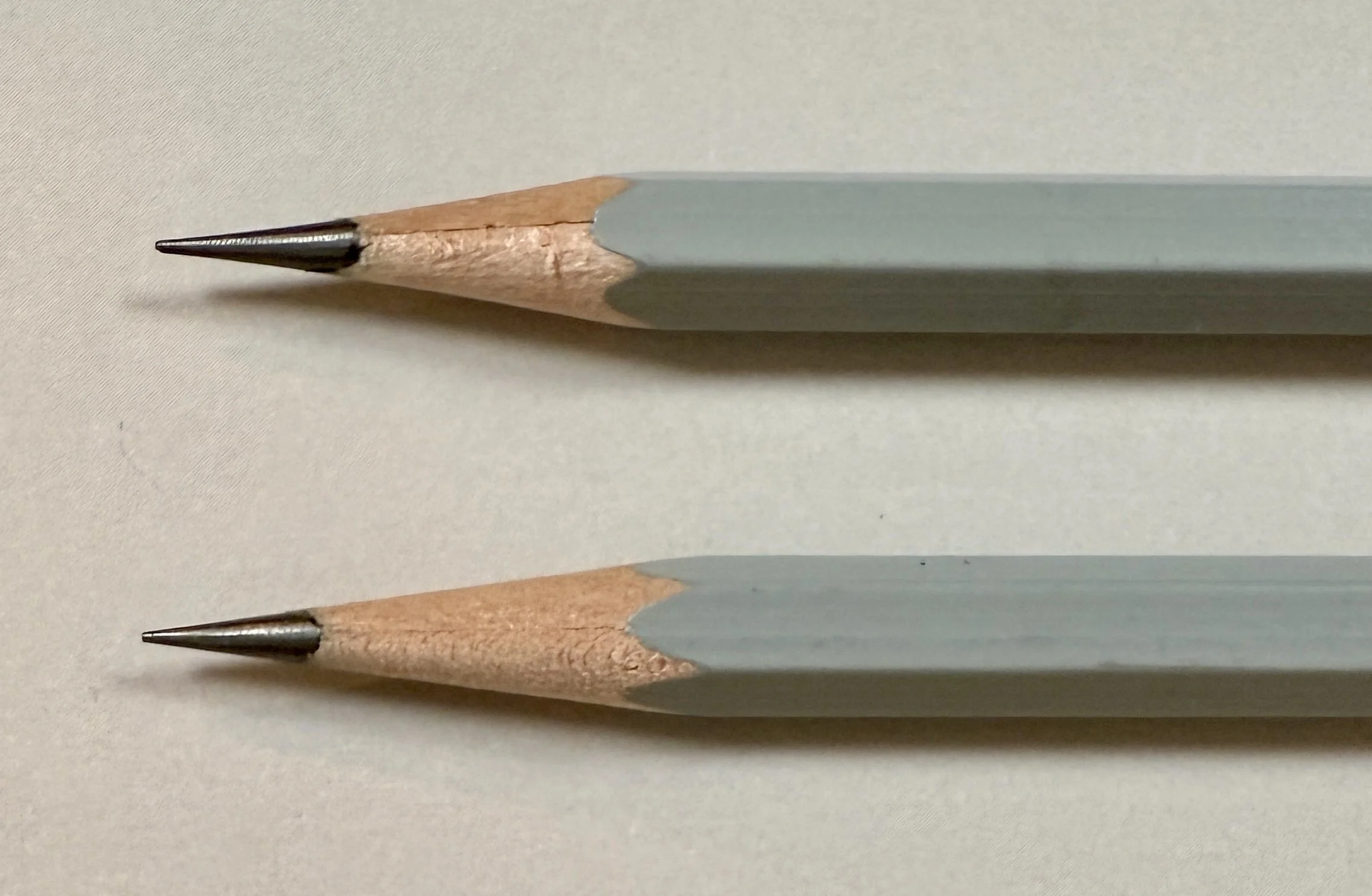 Pencil Sharpener Battle: Classroom Friendly vs. Uni KH-20 — The Pen Addict