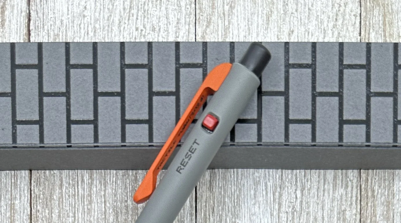 Tactile Turn 8-Bit Standard Slim Side Click Review — The Pen Addict