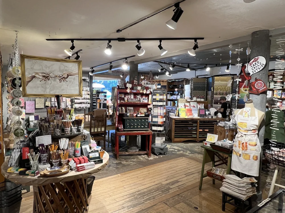 Two Hands Paperie - A Quick Visit — The Pen Addict