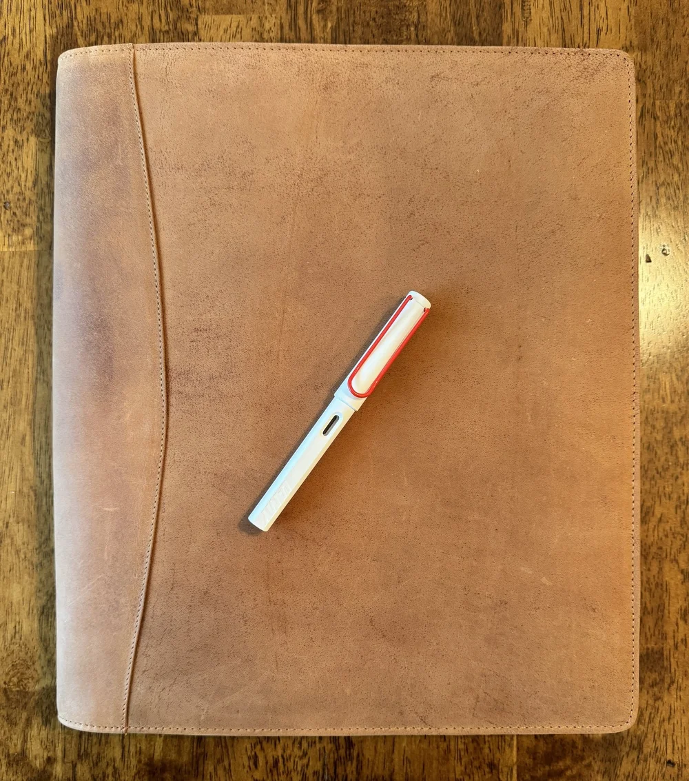 How Many Pens Can Girologio Cases Hold? All Of Them. — The Pen Addict