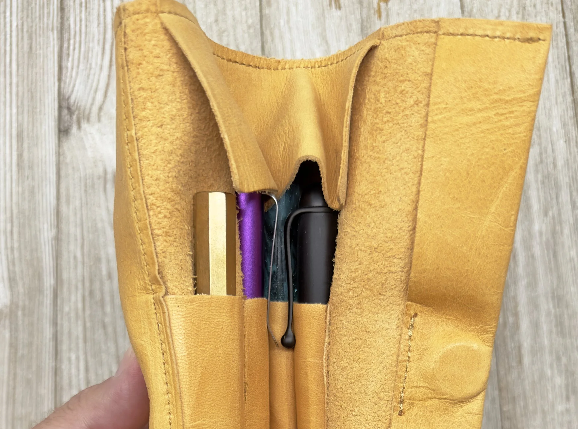 PLOTTER Grain Leather Pen Case Review — The Pen Addict