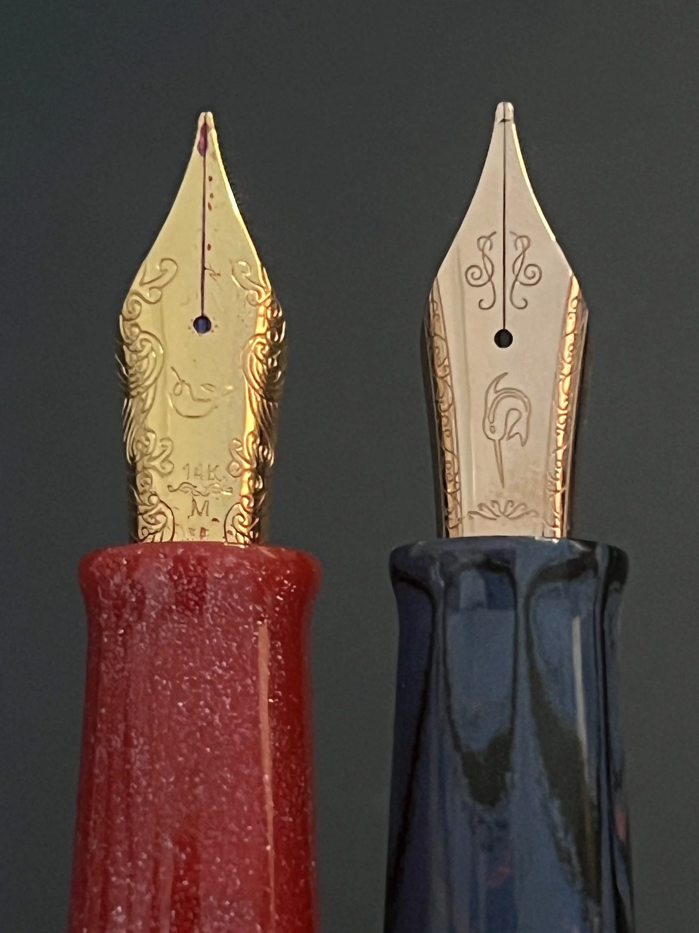 Nahvalur x Enigma Stationery "Brilliant Bunny" Nautilus Fountain Pen ...