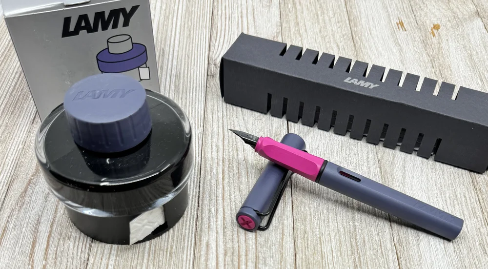 LAMY Safari Pink Cliff Fountain Pen And Ink Giveaway — The Pen Addict