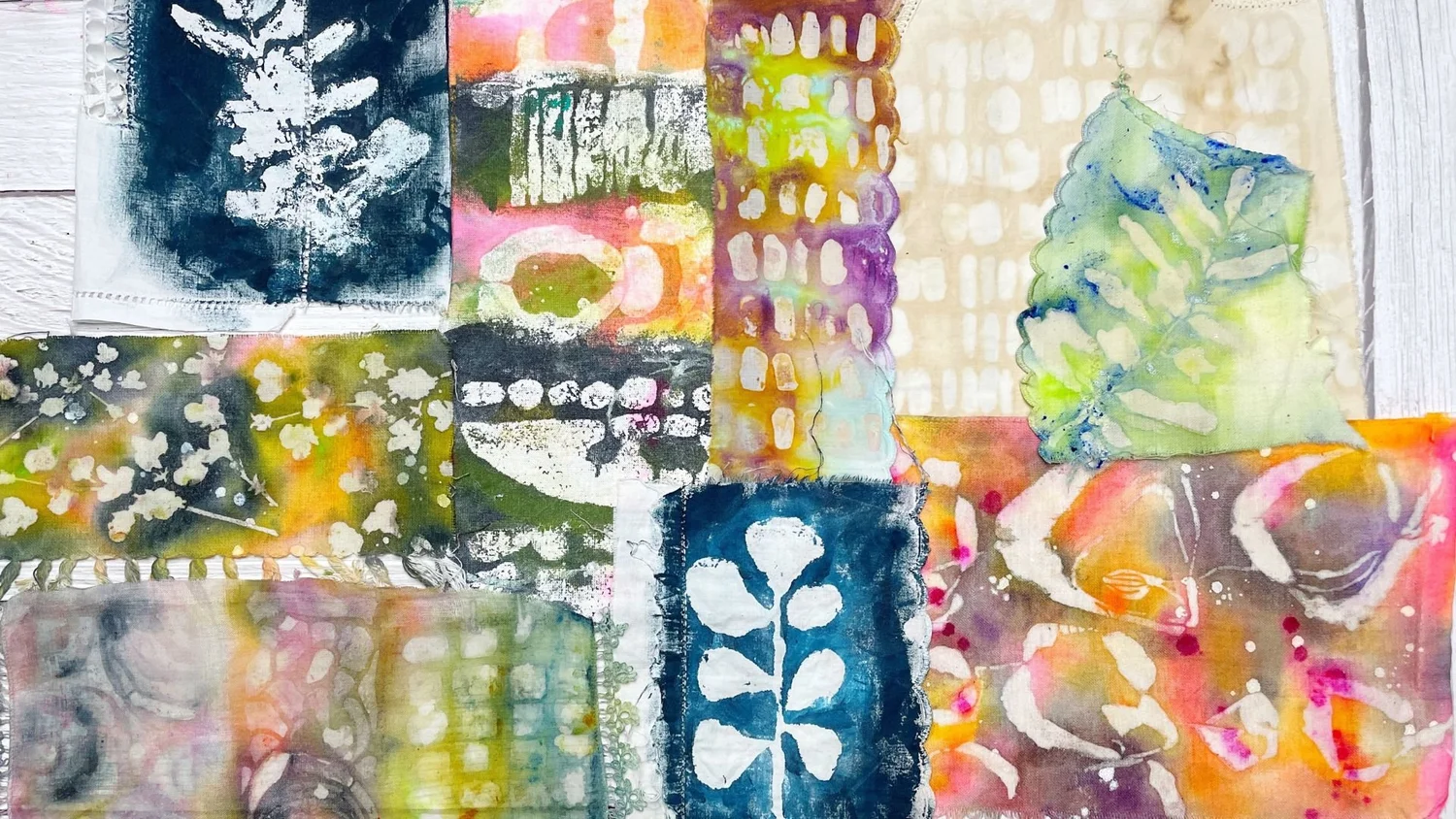 Fabric Batik Made Easy: Wax, Stencils & Colorful Layers from The Roben ...