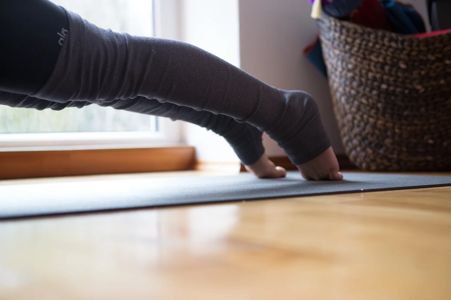 How to Roll Over the Toes from Up Dog to Down Dog — YOGABYCANDACE