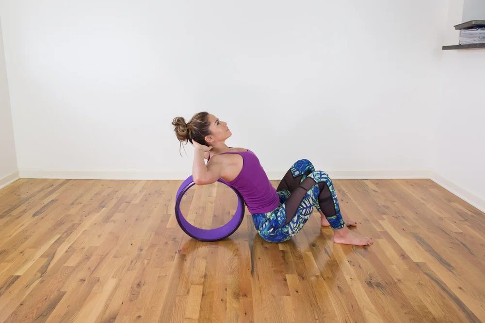 23 Minute Yoga Wheel Video for Stretching and Core Strength — YOGABYCANDACE