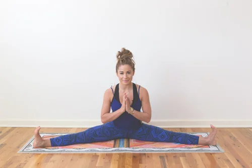 30 Minute Yoga Video for Straddle Splits — YOGABYCANDACE