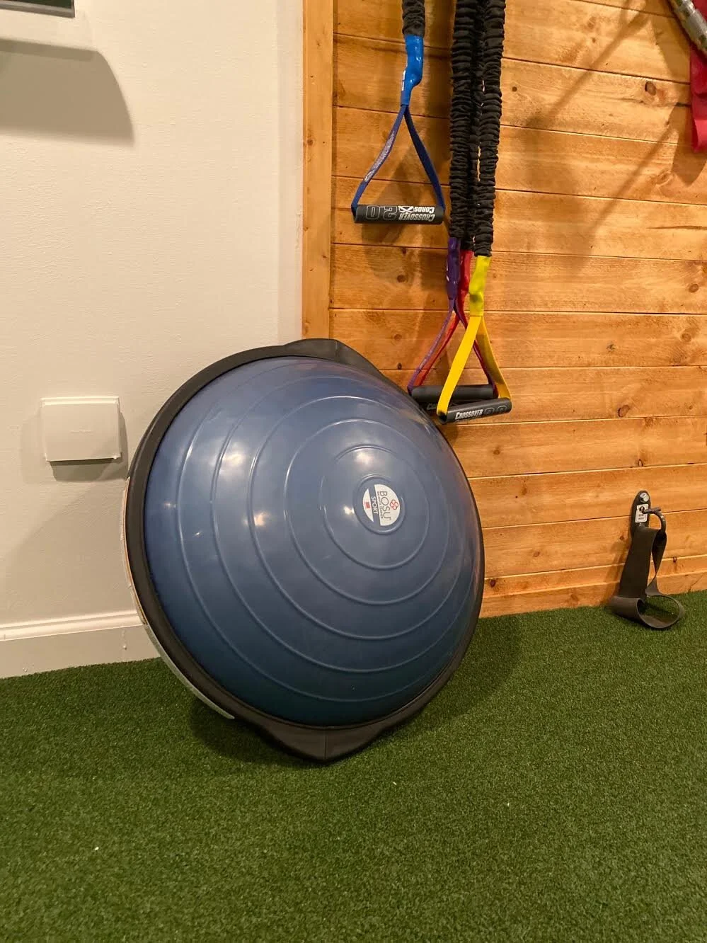 18 Minute Core and Leg Bosu Workout — YOGABYCANDACE