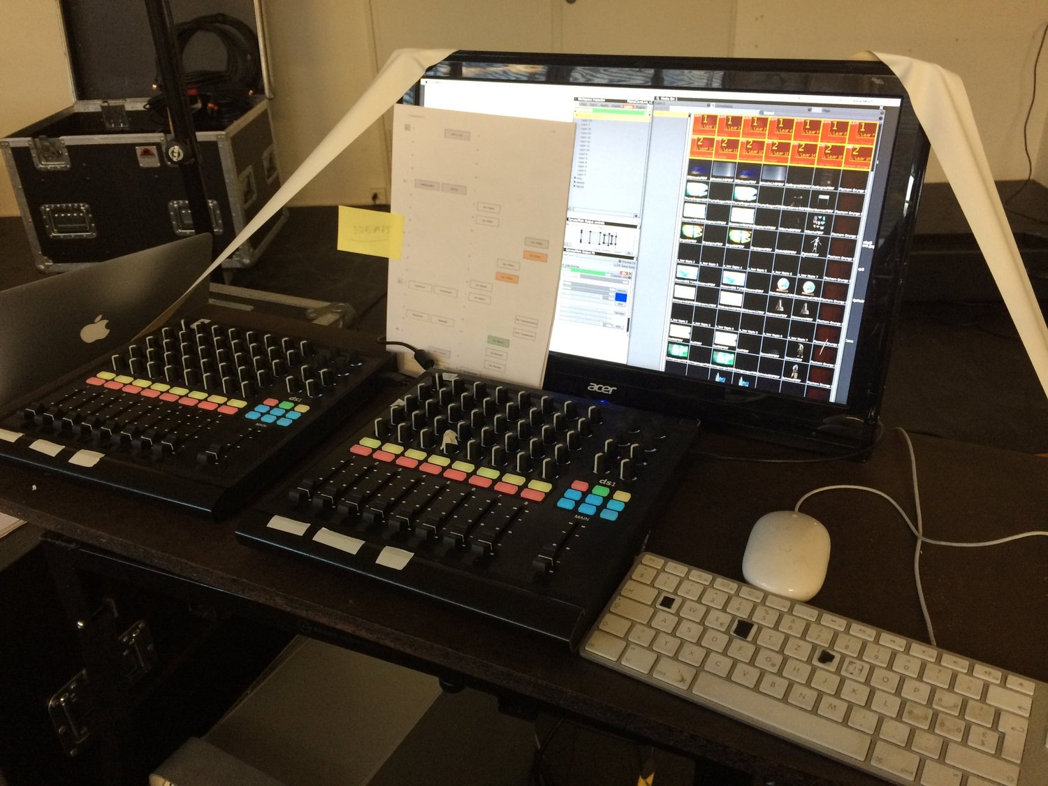 Julia Maria Morf talks with us about transparent screens! — VDMX - MAC ...