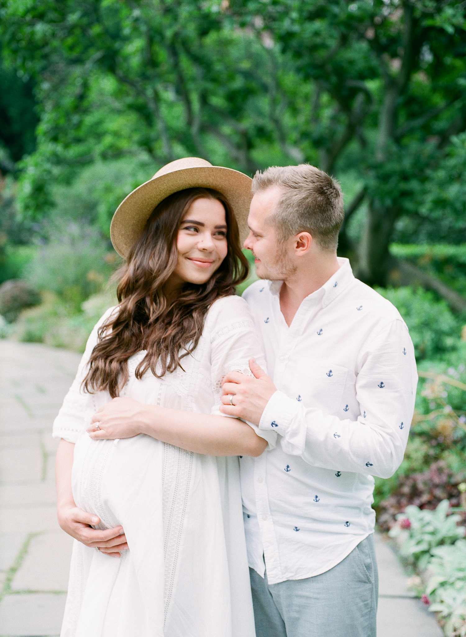 Central Park Maternity Session | Natasha & Igor — Stephanie Sunderland